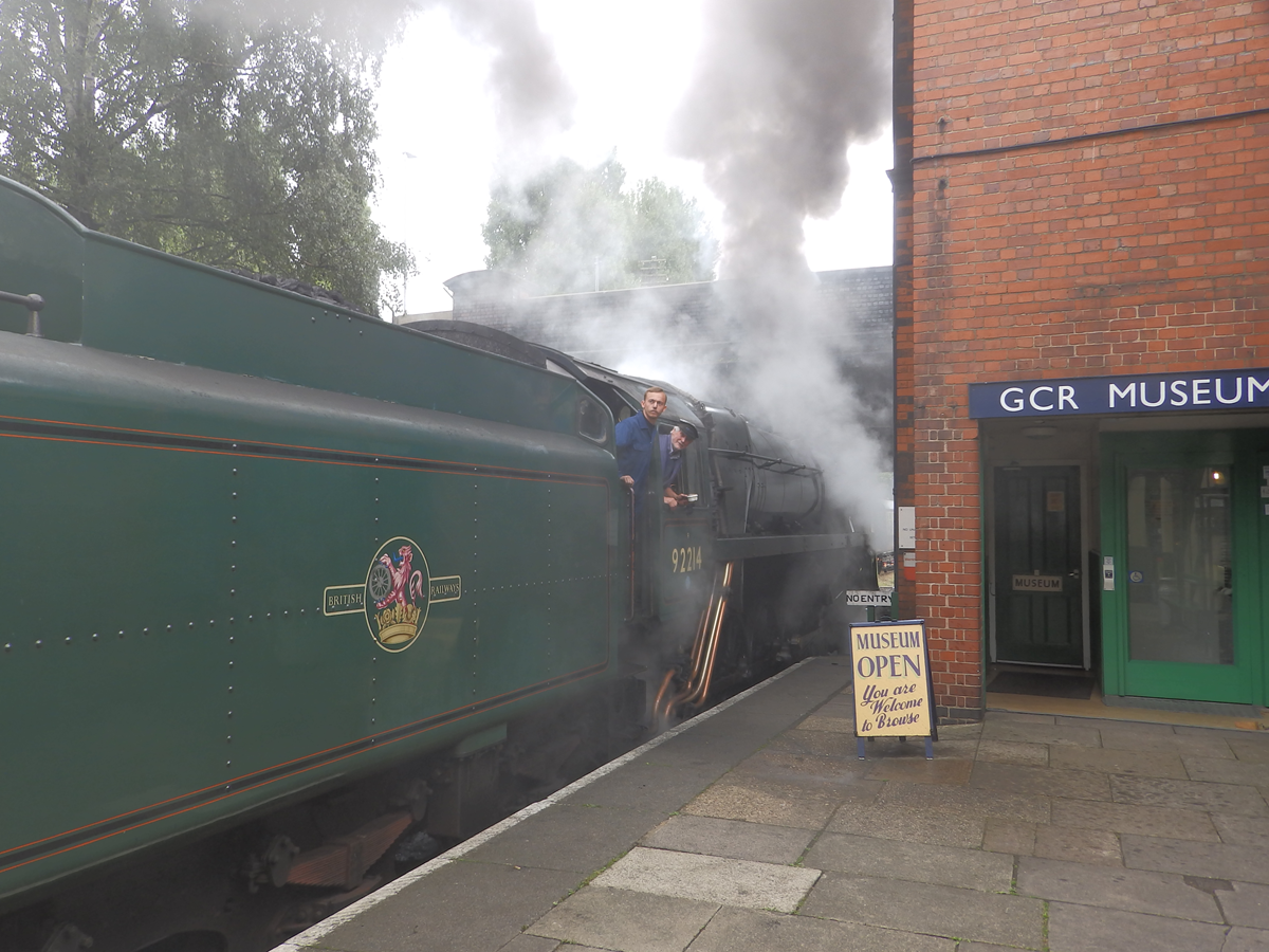 BR Standard 9F: 92214